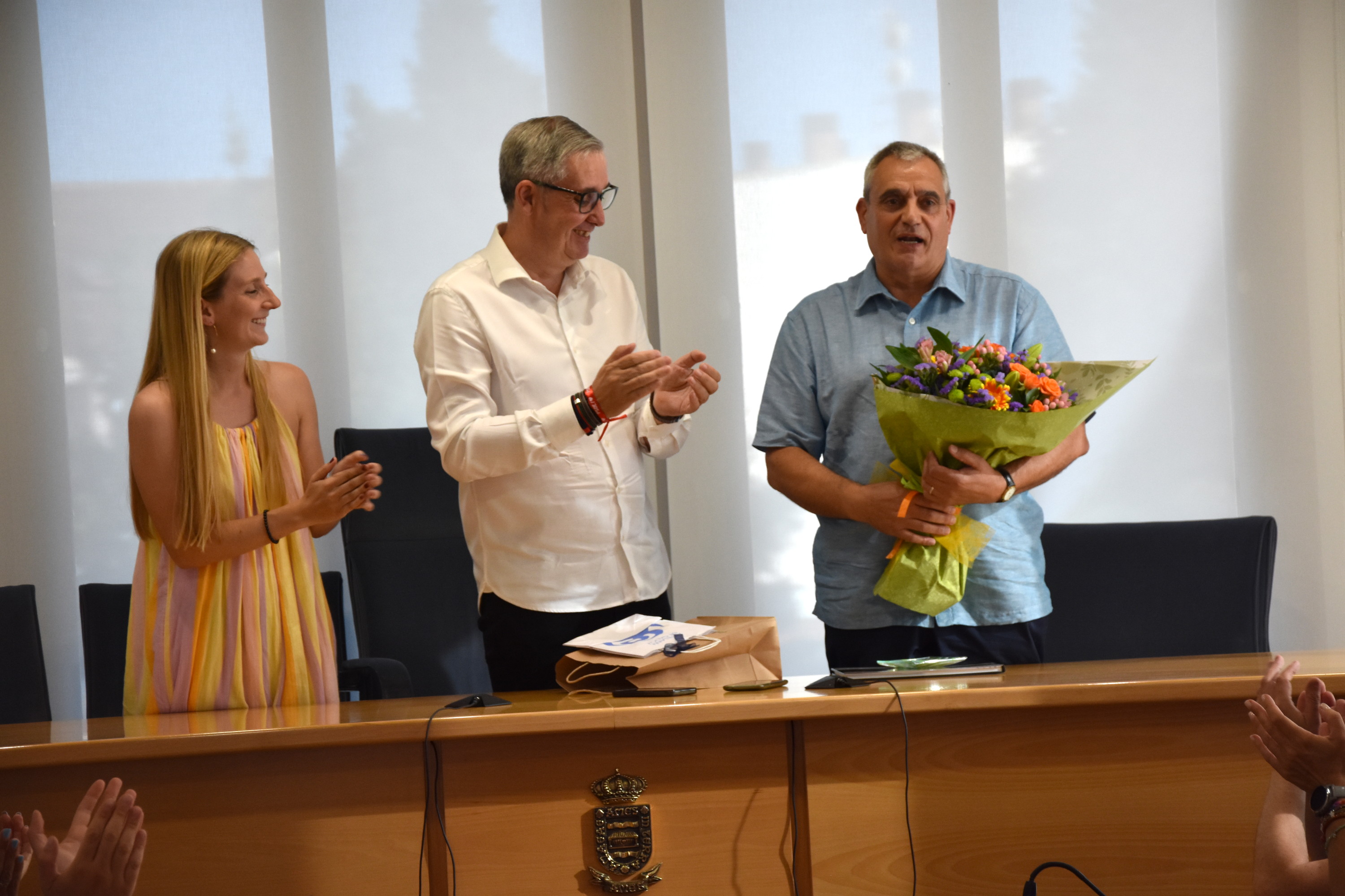O Concello de Ames realízalle unha recepción institucional a Alfredo ...